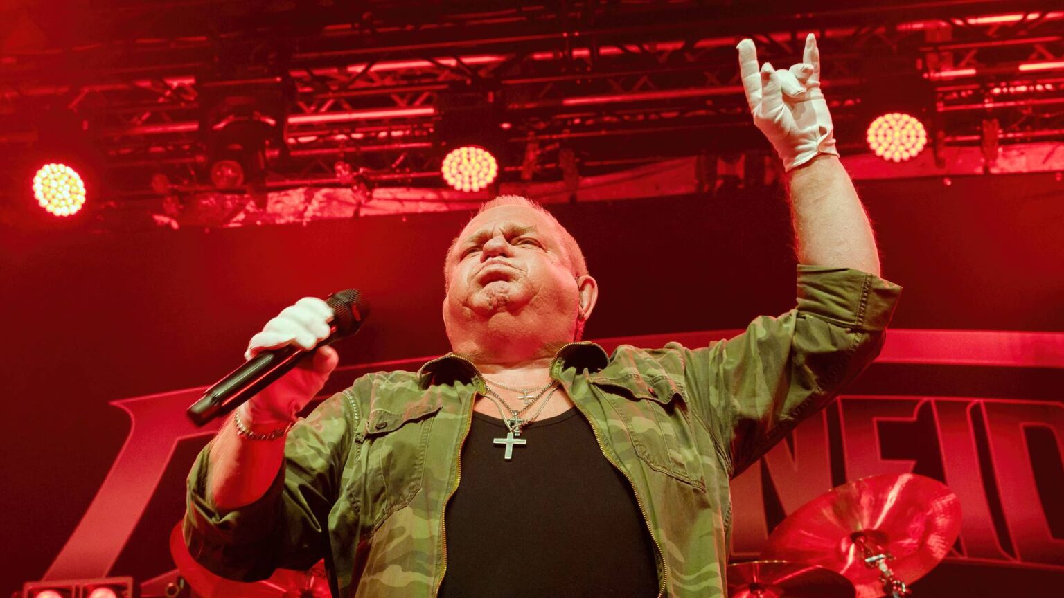 O veterano do metal que não liga de fazer 6 shows seguidos sem folga