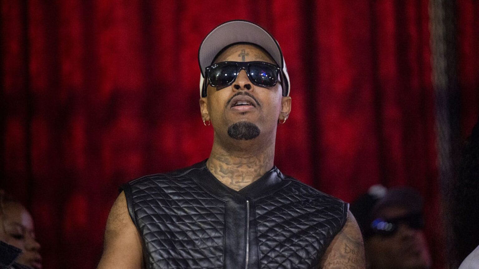 21 Savage diz 'f*da-se as ruas'. O mundo do rap não tem tanta certeza ...