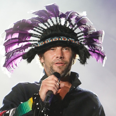Jamiroquai faz show marcado pela ausência de alguns grandes hits no Rock in Rio - Rolling Stone ...